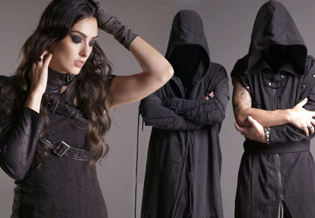 [WALK IN DARKNESS] presenta video del single 'On The Road To Babylon ...