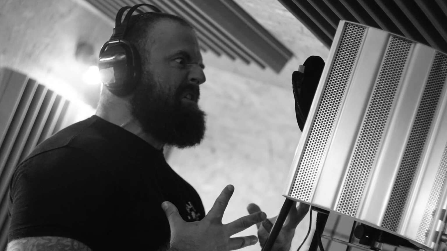 [Reseña]: Hell Born - Natas Liah (2021) - Adam Nergal Darski como ...